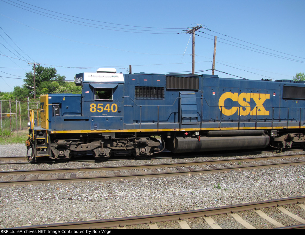 CSX 8540